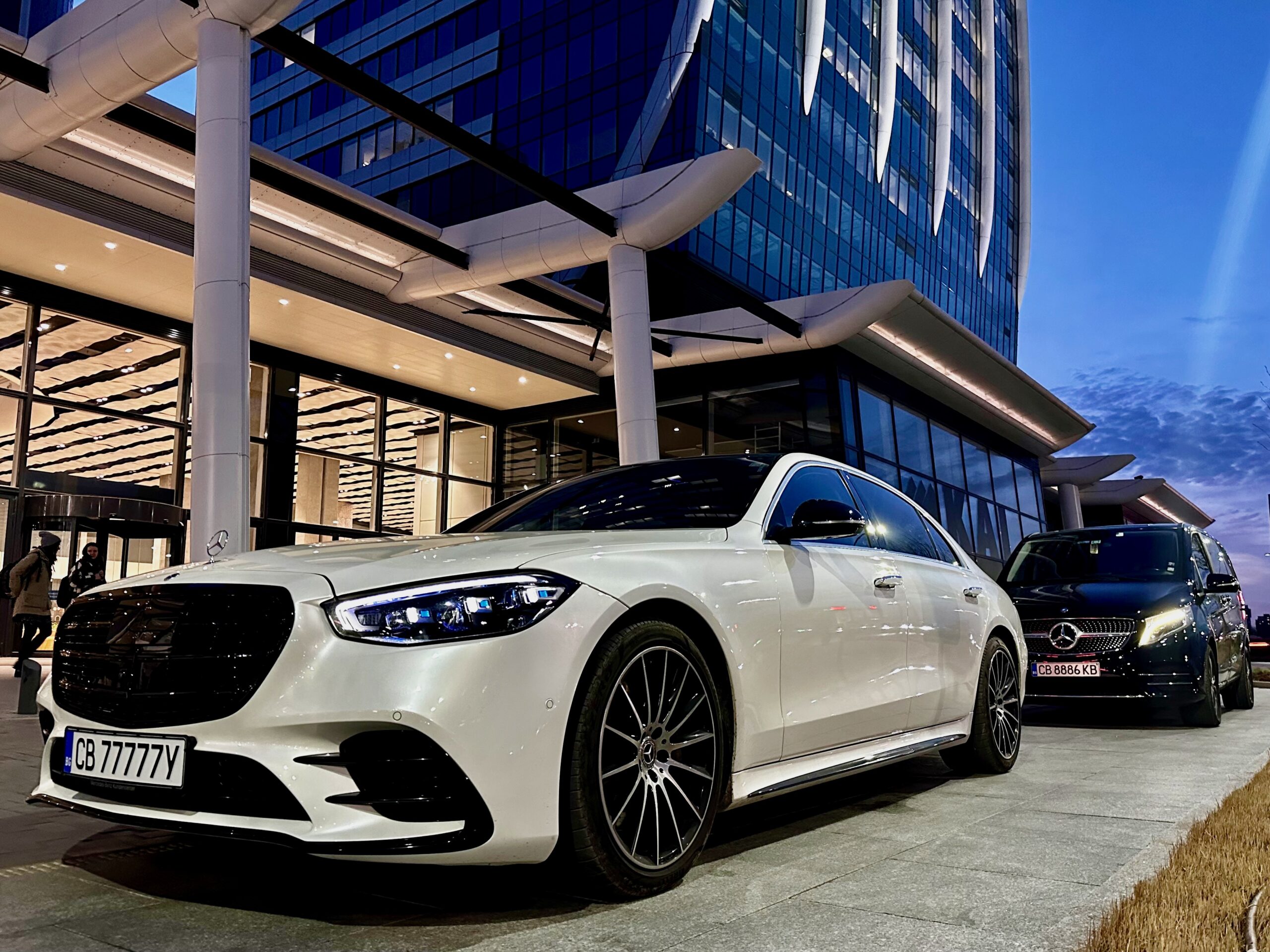 VIP Chauffeur services | Rent a VIP Car & Luxury Van Hire